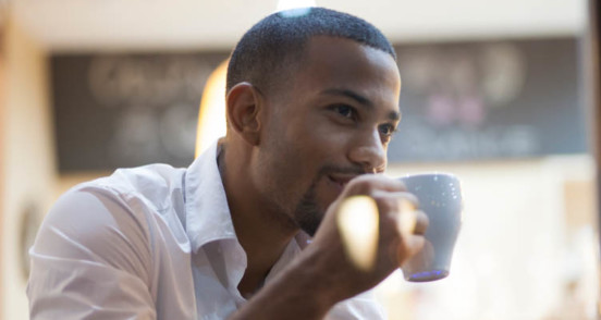 Oat Milk Benefits & Drawbacks: Is This Milk Alternative Nutritious?