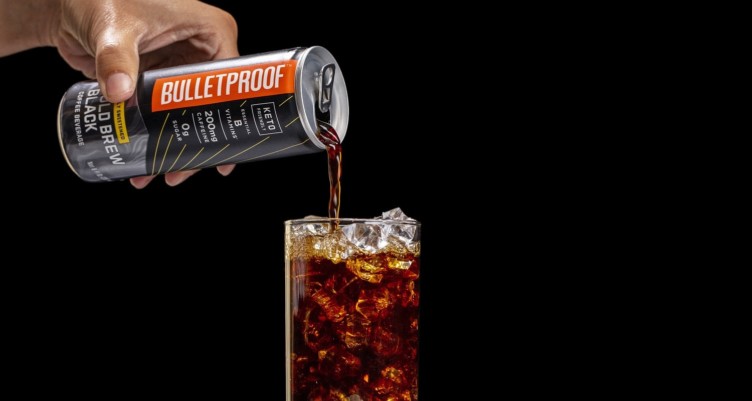 Enjoy These Guilt-Free Low-Carb Cocktails This Summer